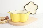 Sakura-shaped PFAS Free Enamel Cast Iron Pot - Raylon